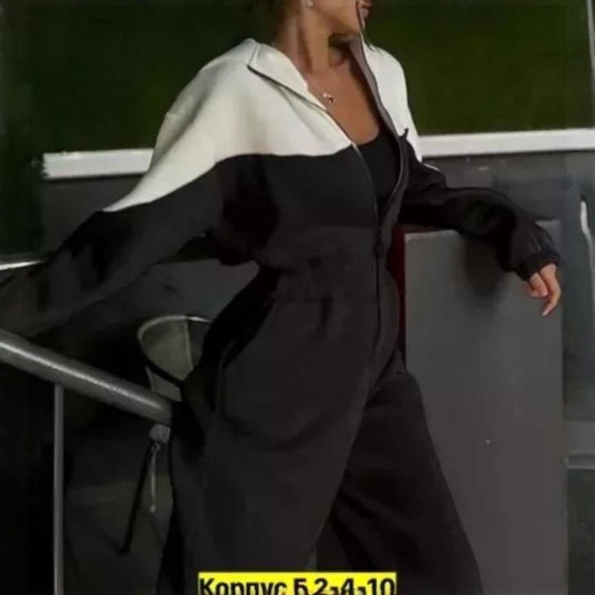 Комбинезон женский утепленный